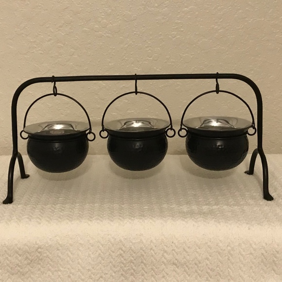 Pottery Barn | Other | Pottery Barn Halloween Condiment Cauldron Last ...